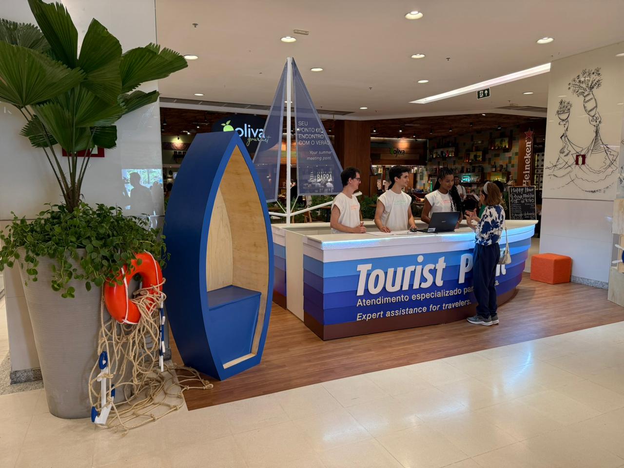 Shopping Barra recepciona turistas do Brasil e do mundo com Tourist ...